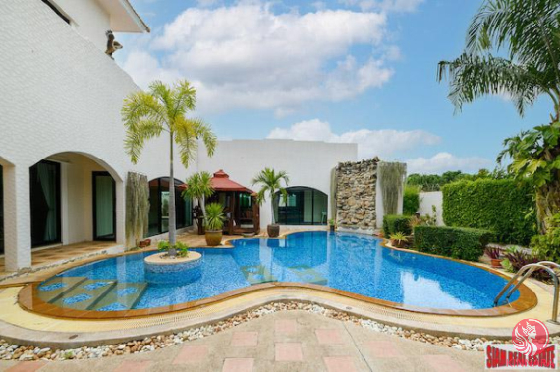 Dream Villa Near Thailand Golf! - 6668